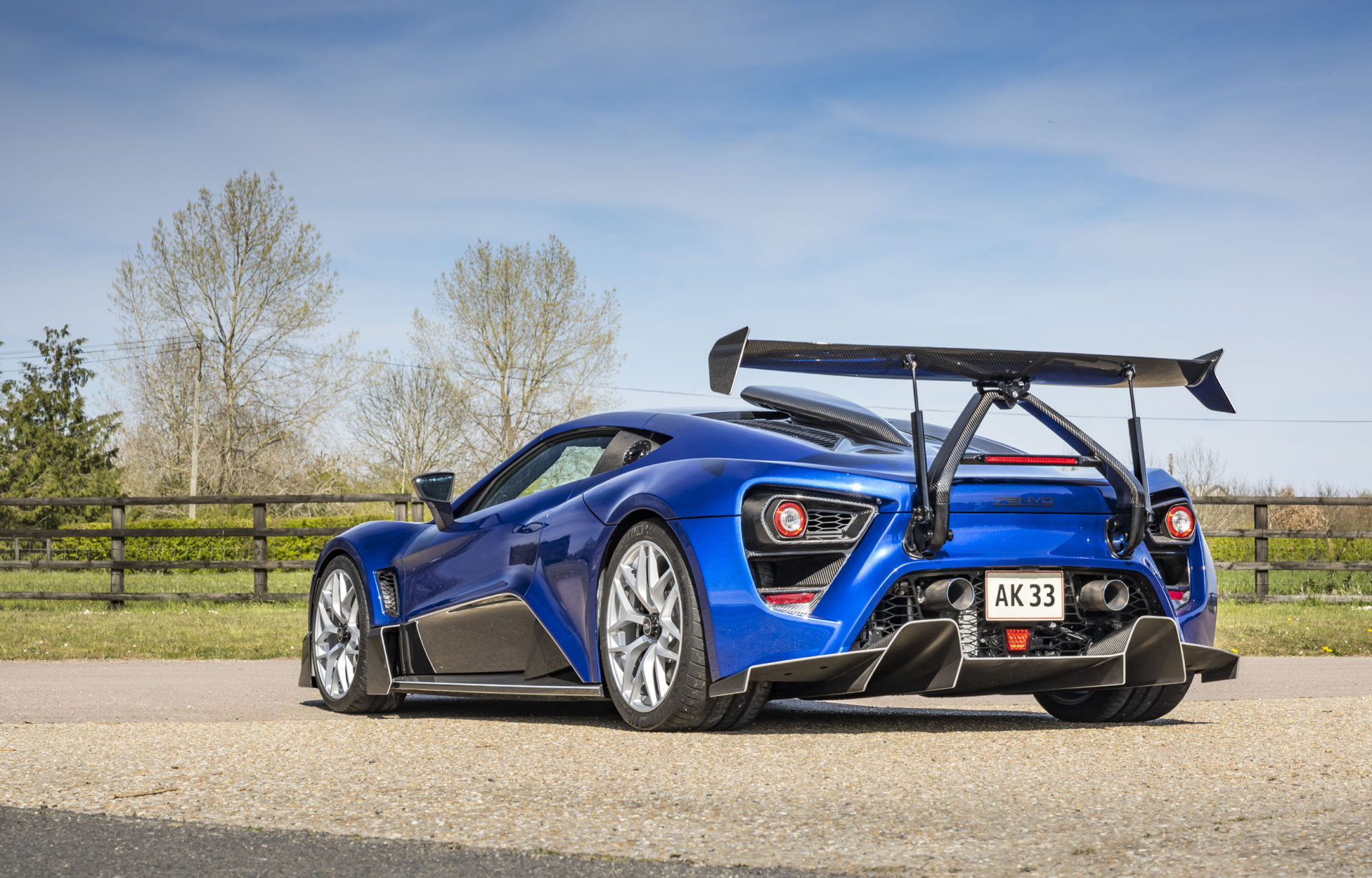 Zenvo TSR-S - motorone.gr