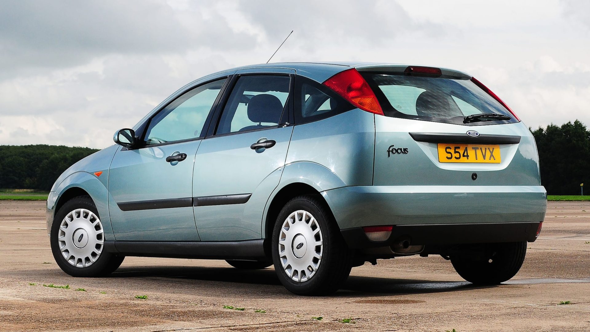Οδηγούμε το Ford Focus Mk1 (1998 - 2004) - motorone.gr