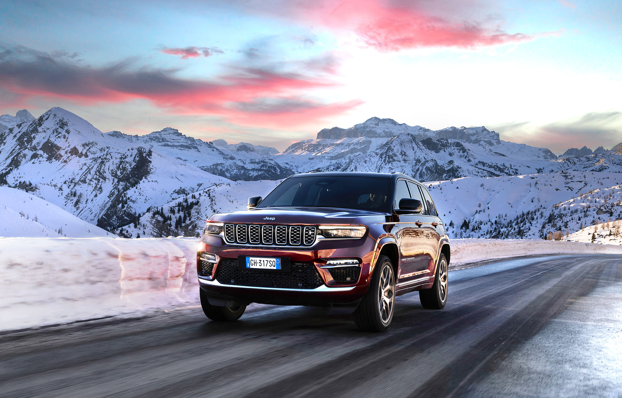 Στην Ευρώπη το νέο εξηλεκτρισμένο Jeep Grand Cherokee 4xe - motorone.gr