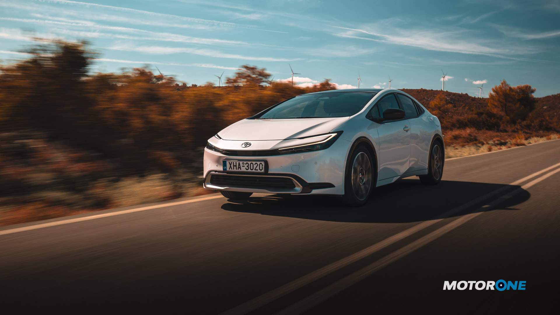 Δοκιμάζουμε το νέο Toyota Prius PHEV (video) - motorone.gr