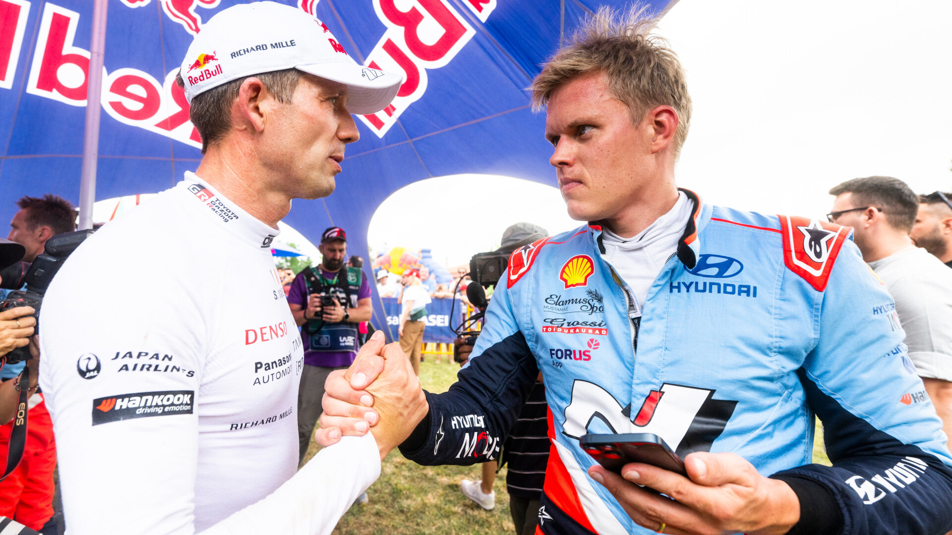 Οgier: O Tanak με πίεσε περισσότερο από οποιοδήποτε άλλον στο WRC ...